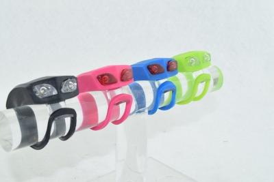 Cina 2 batteria del faro CR2032 del casco del mountain bike del lume Shakeproof in vendita
