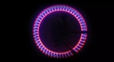 Cina La bicicletta infiammante del LED ha parlato il sensore leggero della luce IPX4 in vendita