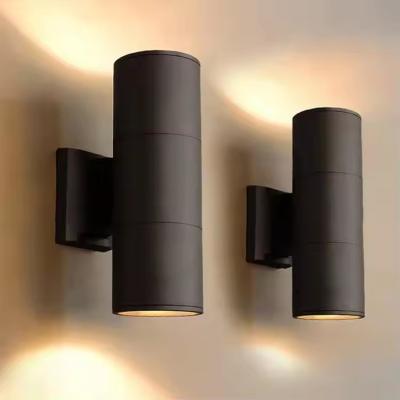 China IP65 6W 10W 12W 24W 48W 60W op en neer wandlamp voor tuin wandelversiering Te koop