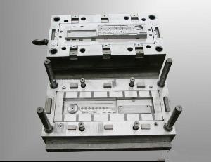 China S50C Hot Runner Injection Mould Multi - Cavity Mould for Medical Consumable for sale