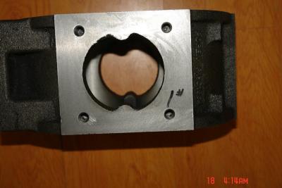 Cina Pezzi meccanici tornio per i servizi dell'OEM, sede del cuscinetto di CNC del ghisa in vendita