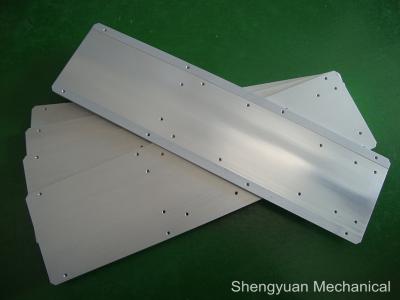 China Grundplatte-Metall CNC-Präzisionsbearbeitungs-Al6061 mit natürlichem anodisieren zu verkaufen