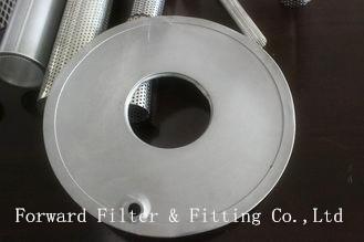 China Metal Casting Products Aluminum Oil Filter Plate With 0.5 - 8mm Thickness à venda