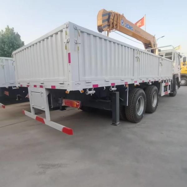 Quality ZZ1257N3641W Used Howo Truck 371 Crane 6x4 6000kg - 20000kg Capacity for sale