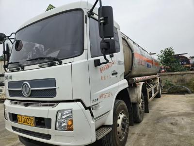 China Dongfeng 220 tweedehands olietanker 15000L tot 30000L gebruikte tankers Te koop