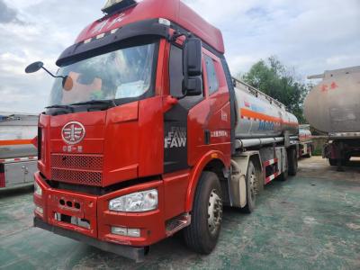 China Used FAW Oil Tank Truck 2nd Hand Oil Tanker Trailer For Fuel Transportation for sale