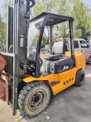 China Hangcha A30 tweedehands vorkheftrucks 3 TON Gebruikte vorkheftrucks 4D27G31 Motor Te koop