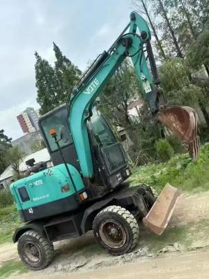 Cina Miniescavatore da 4 tonnellate Escavatore a trascinatore usato con serbatoio di carburante da 60L e serbatoio idraulico da 75L in vendita