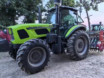 중국 줌리온 RK704-A 농장 트랙터 실용적이고 기능적인 디자인으로 농업 운영을 강화 판매용