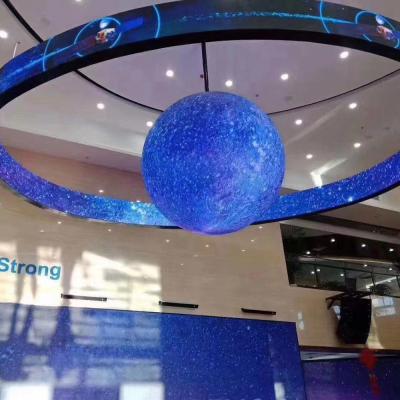 China Ecrã LED grande e flexível Ecrã de vídeo curvo de alto brilho à venda