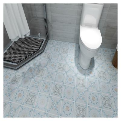 Cina Piastrelle per pavimenti di bagno adesivi PVC impermeabile Peel And Stick pavimenti OEM in vendita