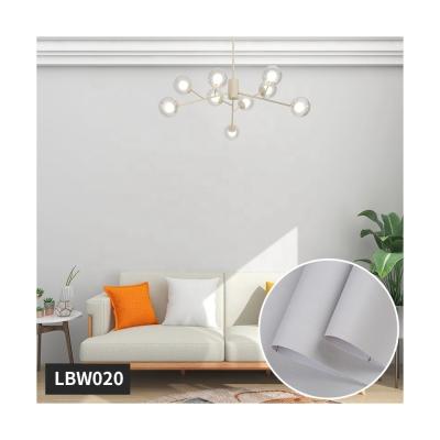 China Moderne design stijl lichter Grijs schil en plak behang zelfklevend textuurde wandbedekking mat oppervlak voor de handel Te koop