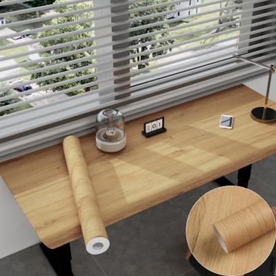 중국 현대적인 갈색 PVC 나무 무늬 벽지 자체 접착 방수 판매용