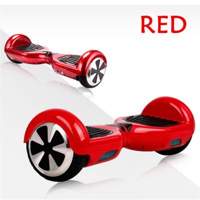 Cina 6.5inch rossi mettono il pattino in cortocircuito di spostamento del veicolo elettrico dell'equilibrio di auto di viaggio di distanza in vendita