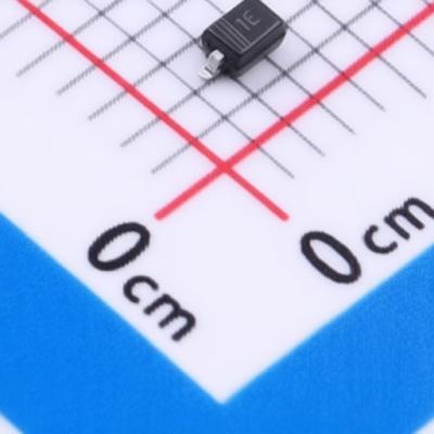 China Medium Current Zener Diode CBI BZT52B5V1S Plastic Encapsulated SOD323 Package Planar Die Construction for sale