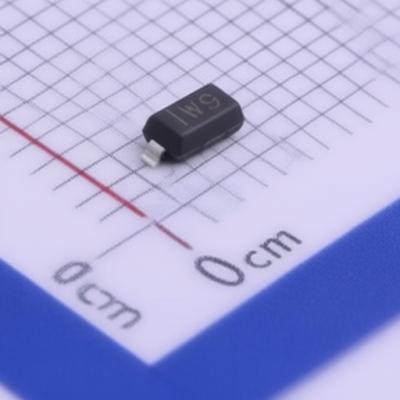 China Voltage Stabilization Diode High Diode BZT52C5V6 SOD123 Package 2.4V to 43V Zener Voltage Range for sale