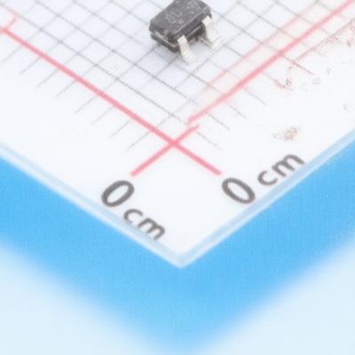 China NPN Surface Mount Transistor with Monolithic Bias Resistor Network LRC LMUN5213T1G SC70 SOT323 Package for sale