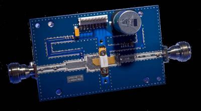 China High Gain Gallium Nitride Transistor Wolfspeed CGH09120F Supporting Digital Pre Distortion Correction for sale