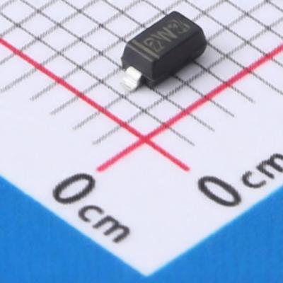 China Planar Die Zener Diode XZT BZT52B3V3 Medium Current Handling Lead Free Version SOD123 Package for sale