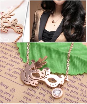 China Oro color de rosa del collar pendiente de acero titanium de la joyería de las mujeres de la moda plateado con el diamante en venta