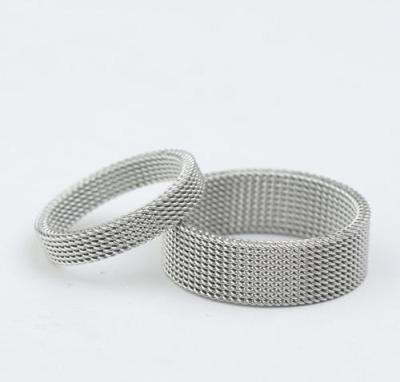 China Forme a joyería de los pares los amantes de acero titanium de los anillos de los pares joyería de China de la venta al por mayor del anillo en venta