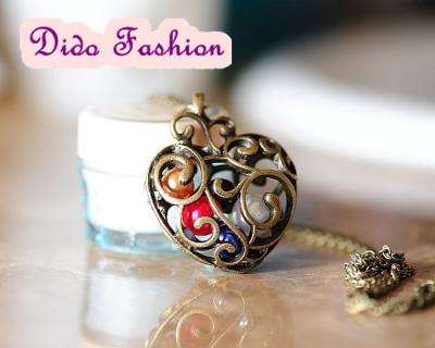 China Venta al por mayor pendiente MOQ bajo UN1030-80 del collar de la joyería de la mujer de la moda del vintage en venta