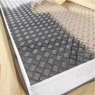 Cina Foglio di alluminio anodizzato 3003 Foglio di alluminio antiscivolo con disegno 48x96 in vendita