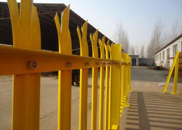 Quality High Strength Steel Galvanized Palisade Fencing For Maximum Security And Durability for sale