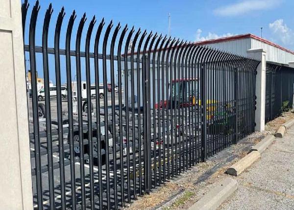 Quality High Strength Steel Galvanized Palisade Fencing For Maximum Security And for sale