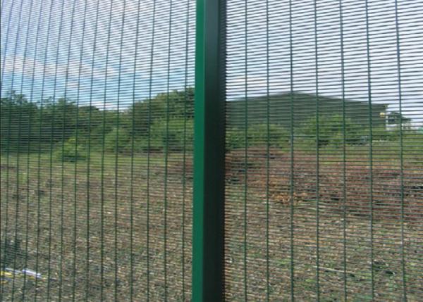 Quality Durable 358 Anti Climb Mesh Fence Welded Mesh Panel 4 Mm Wire Clear View Finish for sale