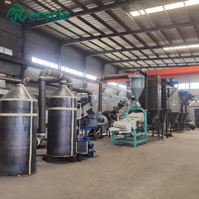 Cina Macchina per il riciclo delle batterie al litio per cellulari e per batterie cilindriche agli ioni di litio per automobili in vendita