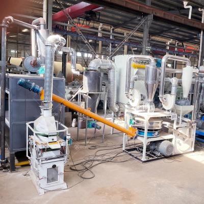 Cina Linea di riciclaggio di pannelli solari ad alto recupero 500 kg/h per il riciclaggio di metallo vetro plastica in vendita