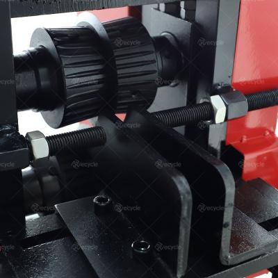Cina Stripping Wire con precisione Nuova macchina granulatrice di filo di rame di rottami automatici in vendita