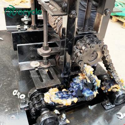 China Scrap Copper Wire Cables Recycle Automatic Electric Cable Cutting Machine 68*58*112 cm for sale