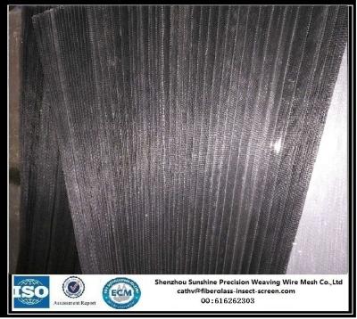 China 18x16 Plain Weaving Fiberglass Window Screen Insect Mesh Netting for sale