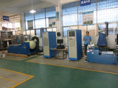 Cina di elettrodinamica 2000N di vibrazione dell'agitatore di caricamento massimo dei sistemi 70 - 4500 chilogrammo ad alta frequenza in vendita