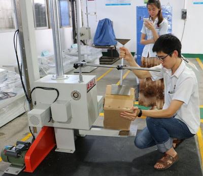 Cina Singolo tester di impatto di goccia del contenitore di cartone della macchina/pacchetto di prova di goccia del cartone dell'ala in vendita