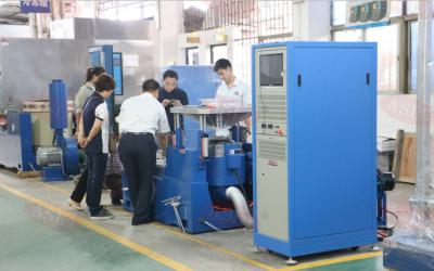 China Abanador aleatório da tabela do teste de vibração dos testes de choque do seno para baterias do veículo elétrico à venda