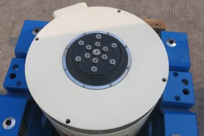 中国 電子力の振動実験室のための機械シェーカーのテーブルの振動試験装置 販売のため