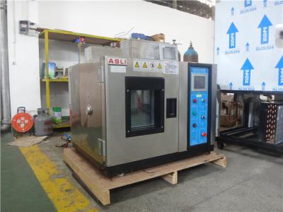 Cina Camera a macchina/costante della mini piccola di temperatura di Benchtop del ciclo prova calda fredda di clima di umidità in vendita