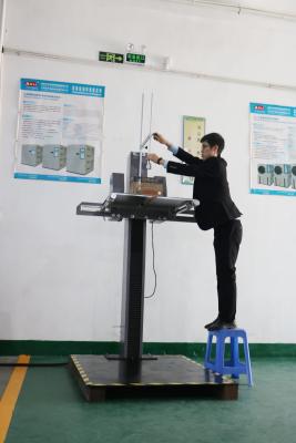 Cina Tester di goccia del pacchetto della caduta libera del braccio dell'attrezzatura della prova di laboratorio ISO2248 singolo in vendita