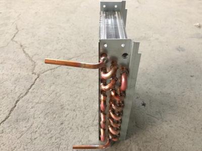 Cina Mini congelatore scambiatore di calore a pinne tubo di piastra galvanizzata in vendita