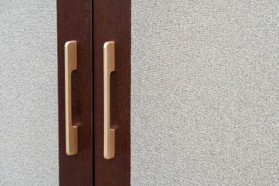 China Popular custom-made high-end, high-quality, luxurious wardrobe set for sale