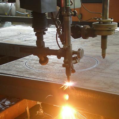 Cina Placca di acciaio laminata a caldo nera al carbonio non legata con capacità di saldatura, foratura, taglio, piegatura e decollatura JIS DIN EN ASTM in vendita