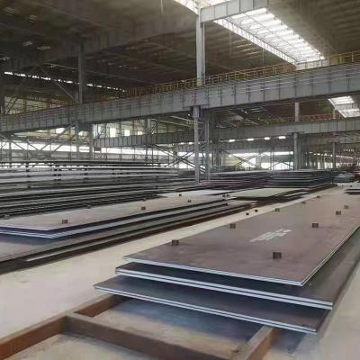 Cina Piastra di acciaio al carbonio A36 A106 S235jr a53 ss400 ss500 a572 Piastra resistente alla laminatura a caldo ad alta resistenza per larghezza 1251-1500 mm in vendita