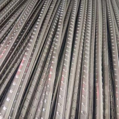 Cina Barre di acciaio a carbonio medio-alto rinforzate di acciaio deforme HRB335 B500b Gr40 Gr60 in vendita