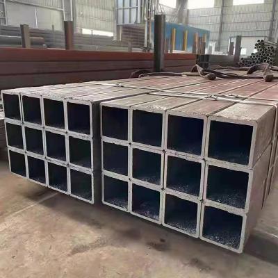 Cina Tubo senza cuciture in acciaio al carbonio tenero laminato a caldo Tubo senza cuciture spessore della parete personalizzato in vendita