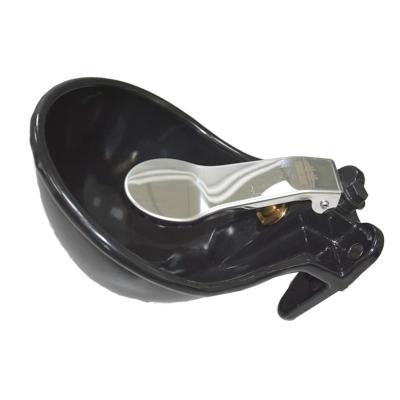 Cina Wall -Mounted Easy Installation Cast Iron Coated Powder Drinking Bowls for Dairy Farm Tj-1015 Shape Waterer Durable in vendita