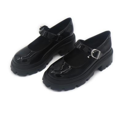 China Comfortable Synthetic Womens Footwears Shoes For Outdoor Activities for sale