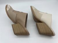 China Solid Pattern Womens Slide Heels , Mules Shoes Heels With Close Toe for sale